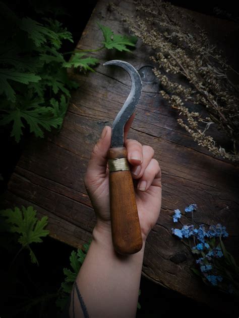 Boline Knife Hammerthreads