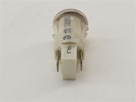 Lot Of 17 1030qd1 Red Light Panel Indicator Light Gpm Surplus