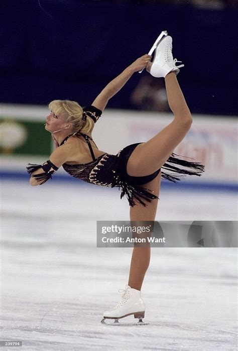 Nicole Bobek Does Her Routine During The World Figure Skating News