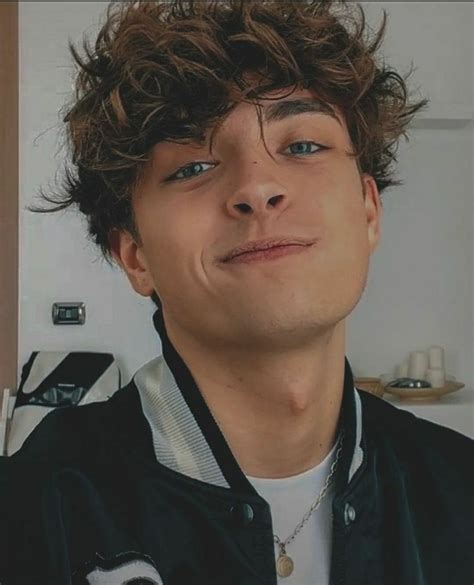Pin By Silvia Podda On Ryan Prevedel Brown Hair Blue Eyes Brown Hair