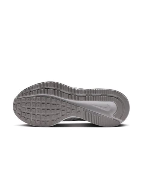 Nike Run Swift 3 Road Running Shoes Extra Wide In Metallic For Men Lyst