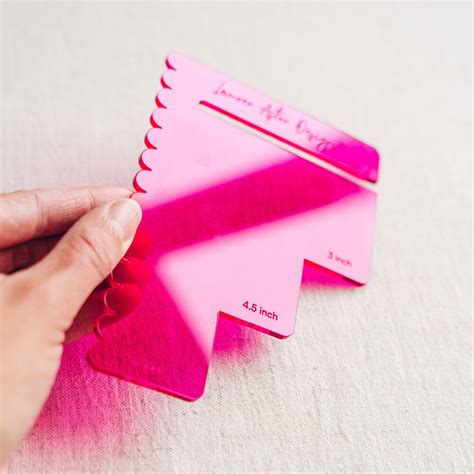 Tassel Maker Lauren Aston Designs