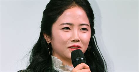 포토 이민아 너무 수줍어서