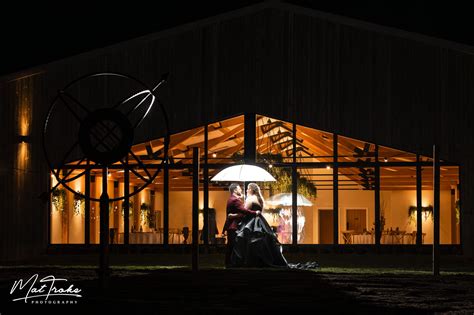 Sam And Simon Hanbury Barns — Mat Troke Photography