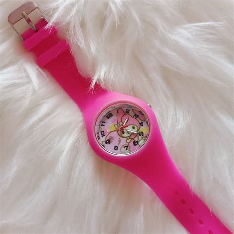 My Melody Selicon Watch Hobbies And Toys Memorabilia And Collectibles