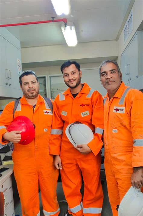 Geology Geologist Teamwork Surfacelogging Mudlogging Oilandgas