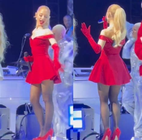 Shes Still Got Perfect Toned Legs R Arianagrandeslegs