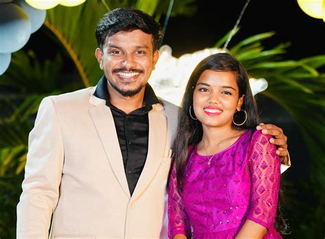 Aarathi 💛 Allariaarathi • Instagram Photos And Videos