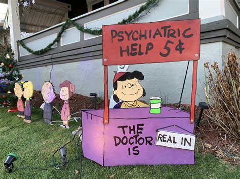My Homemade Peanuts Christmas Yard Decorations R Peanuts