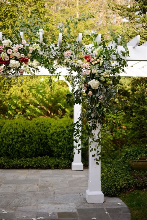 Floressence Flowers And Alea Moore Photography At Old Edwards Inn