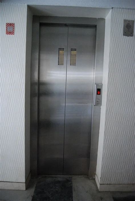 Passenger Electric Elevator At Rs 450000 Passenger Elevator In Vasai Virar Id 2853720061288