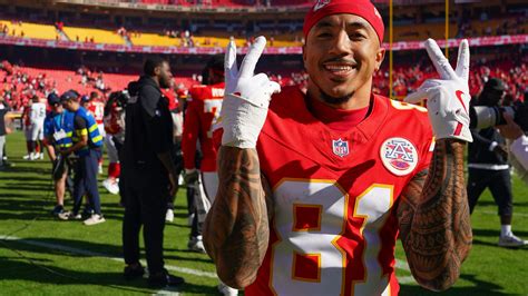 Kansas City Chiefs To Re Sign Wide Receiver Nikko Remigio