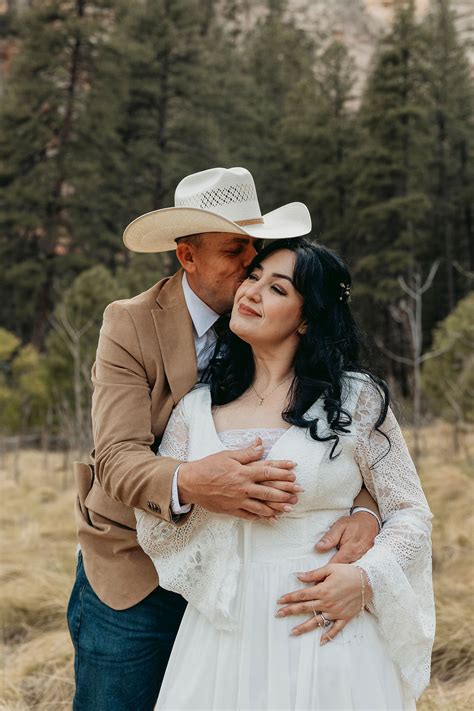 Sedona Elopement At Sunset Wild North Weddings