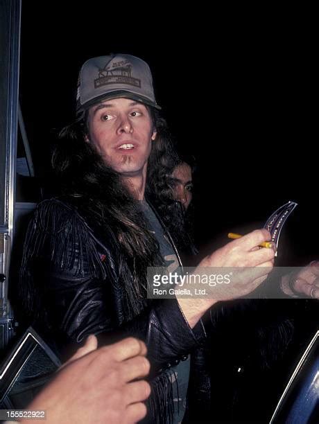 Ted Nugent File Photos And Premium High Res Pictures Getty Images