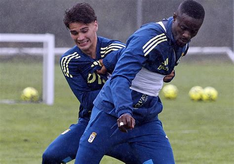 Real Oviedo Eric Bailly Parte Con Ventaja En La Carrera Para Suplir A