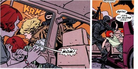 Arrowverse 5 Times Ruby Roses Batwoman Was Comics Accurate And 5 Times She Wasnt