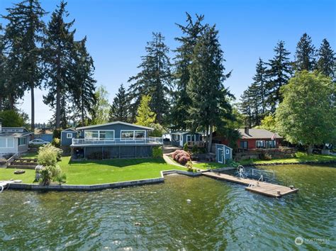 16117 Peninsula Road Stanwood Wa 98292 See Est Value Schools And More