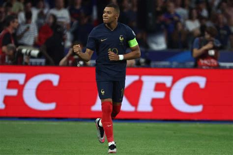 Mbappé Allinter Clamorosa Indiscrezione Dalla Francia