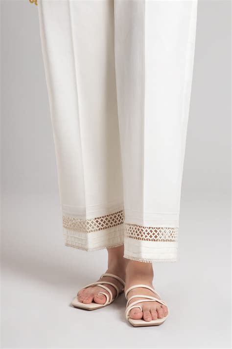 Dyed Cambric Trouser Mb Cs25 18 A Mbasics By Mariab Ae