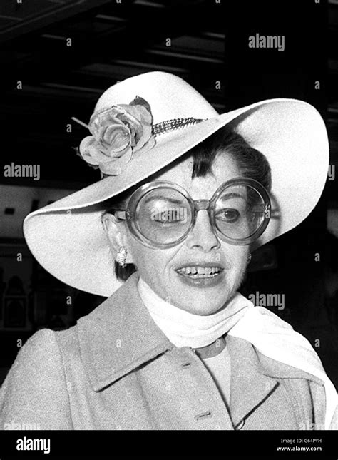 Singer Actress Judy Garland Fotos Und Bildmaterial In Hoher Auflösung