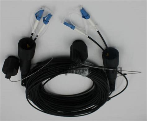 500m Outdoor Lc Lc Sm Duplex Armored Field Tpu Fiber Patch Cord