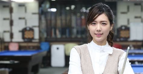 포토 당구여신 한주희인형같은 미모~