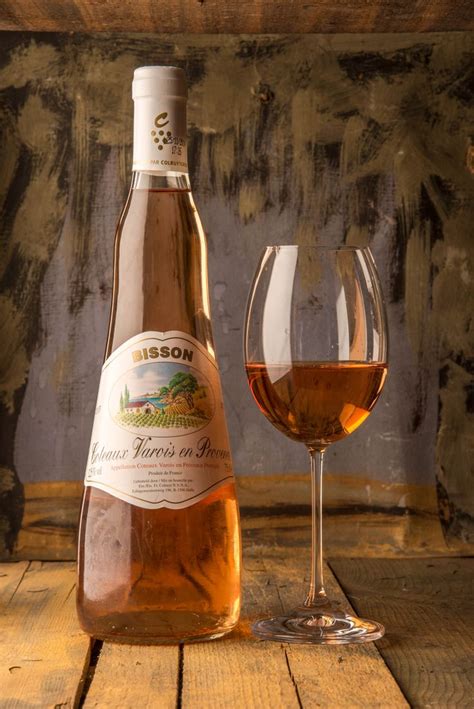 Wine Drinks ©katrien Van Isacker