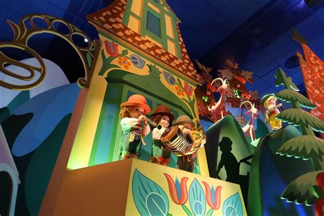 Its A Small World Disneyland Paris Disneyland Park Dark Ride