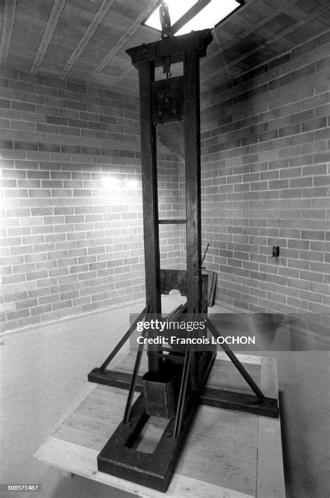 Guillotine Execution Date Il Y A 80 Ans Le 17 Juin 1939 Mgnar