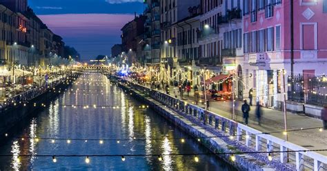 £19 Cheap Flights From London To Milan Lon Mil Kayak