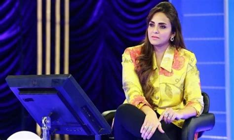 نادیہ خان کی کئی برس بعد میزبانی کے شعبے میں واپسی Life And Style Dawn News Urdu