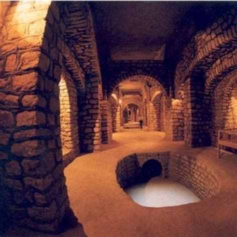 Kariz E Kish Kish Iran Atlas Obscura