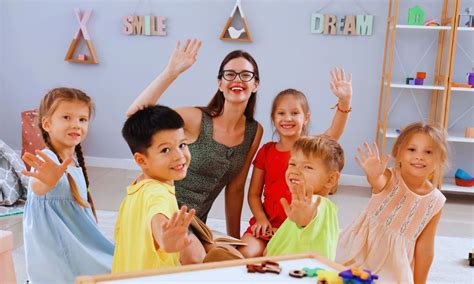 Teaching Assistant Roles Uk What Does A Ta Do In 2025