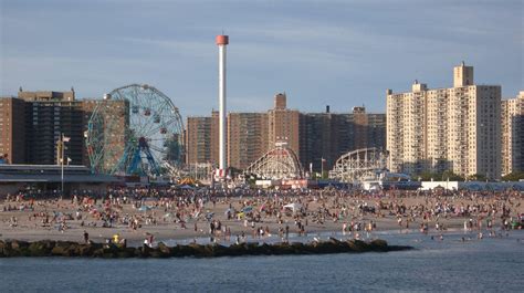 Download Coney Island Beach Wallpaper