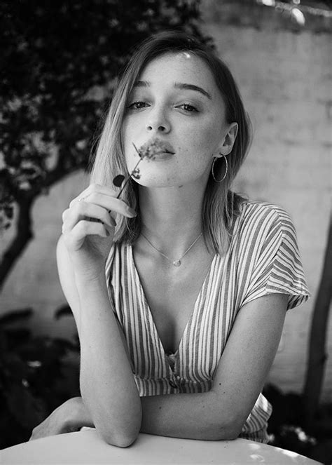 Phoebe Dynevor Daily On Twitter Phoebe Dynevor 🌸