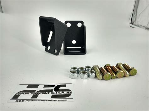 Ffs Four Wheel Drive Front Spring Hanger Brackets And Shackles