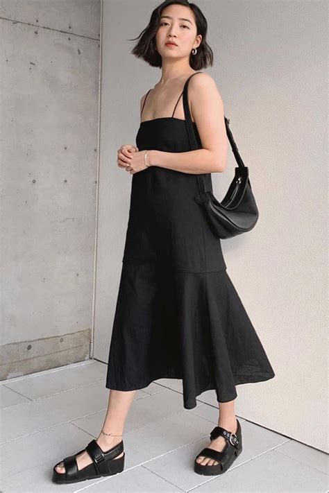 Chunky Sandal Outfit Inspiration Find It For Less On Poshmark