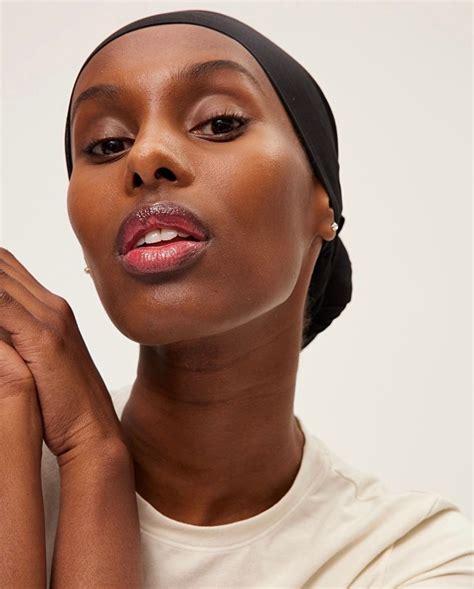 Ifrah Hashis Instagram Twitter And Facebook On Idcrawl