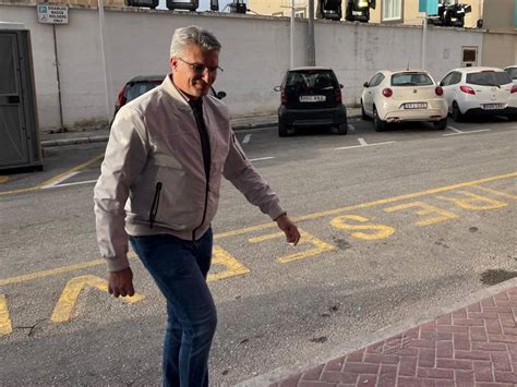 Carmelo Abela Tells Court Police Never Questioned Him Over Hsbc Heist