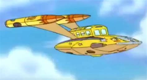 5 Hot Sexy Kim Enson Bikini Pics