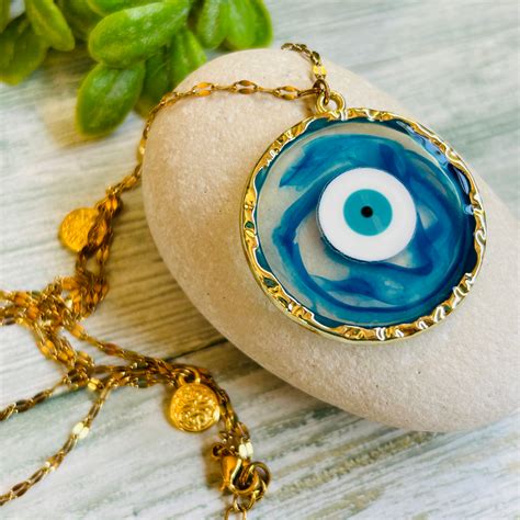 Glass And Gold Mati Necklace Yiayiasmarket