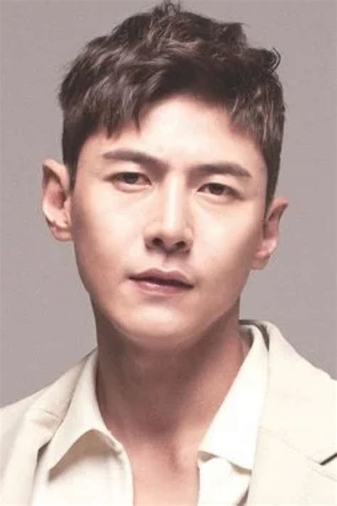 Millie Kents Instagram Twitter And Facebook On Idcrawl