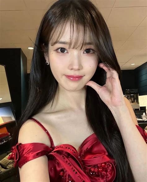 Jalani Peran Drama 5 Artis Cantik Korea Lakukan Ciuman Pertama Di