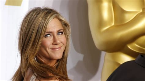 Nashvillegab Jennifer Aniston Explains Her Absence From The Met Gala