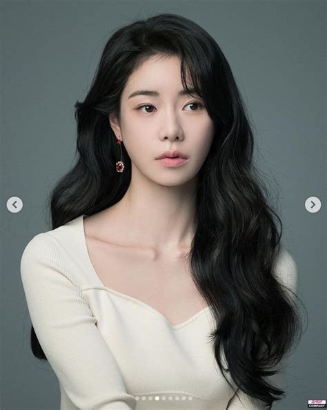8 Foto Lim Ji Yeon Pemeran Antagonis Drakor The Glory Yang Bikin Geram