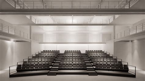 Polygonal Telescopic Platform Kotobuki Seating Intl