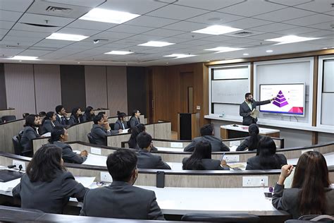 Nmims Nlat Entrance Exam Top Law Colleges In India