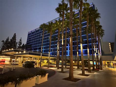 Disneyland Hotel Updated 2025 Prices And Reviews Anaheim Ca