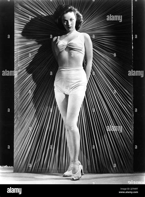 Susan Hayward Measurements