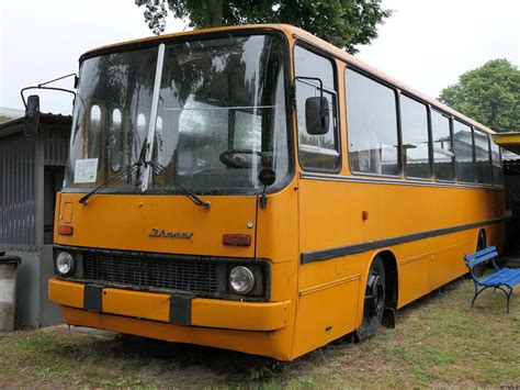 Ikarus 260 Vom Ddr Museum Dargen In Dargen Busse Welt Startbilder De